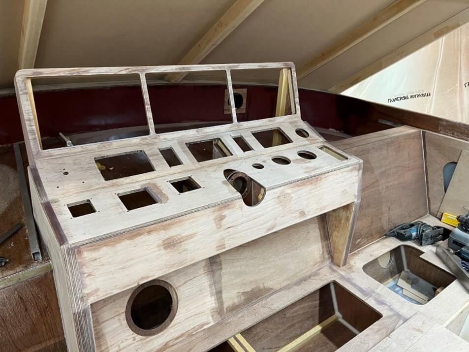 B63: Elite 18m Mid Pilothouse – Starting to Sparkle